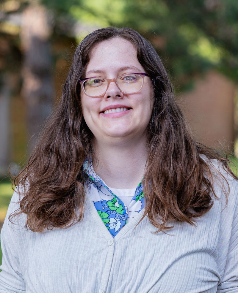 Ray, Elizabeth | Illinois College