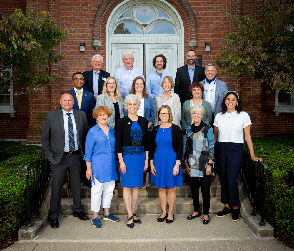 Five elected to serve on alumni board | Illinois College