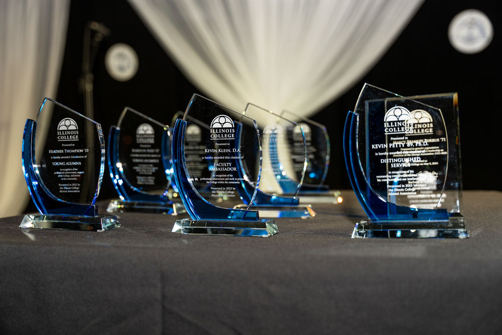 2023 Illinois College Alumni Association Awards recognize outstanding ...